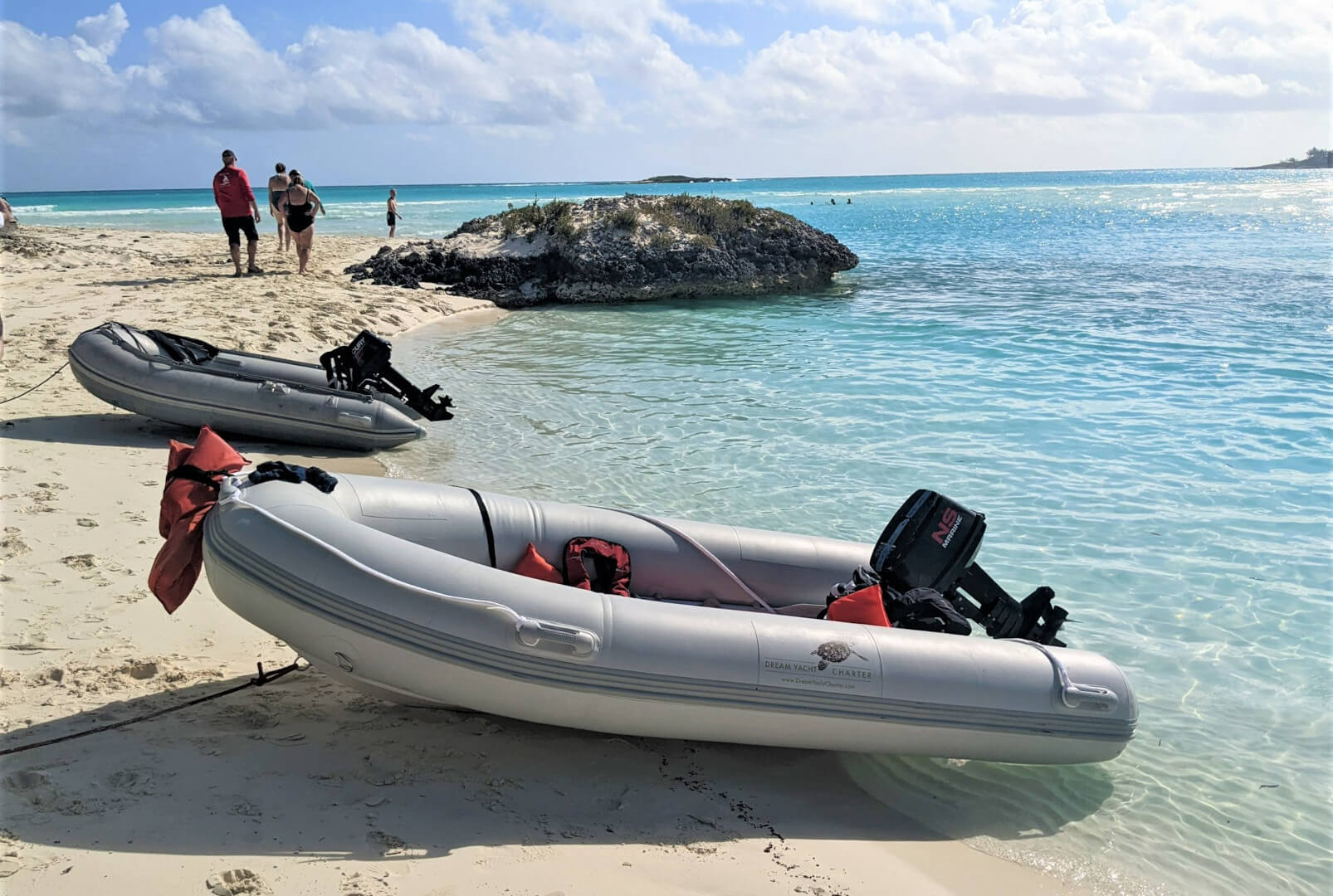 Exploring the Exuma Cays Land and Sea Park - The Busy Boater